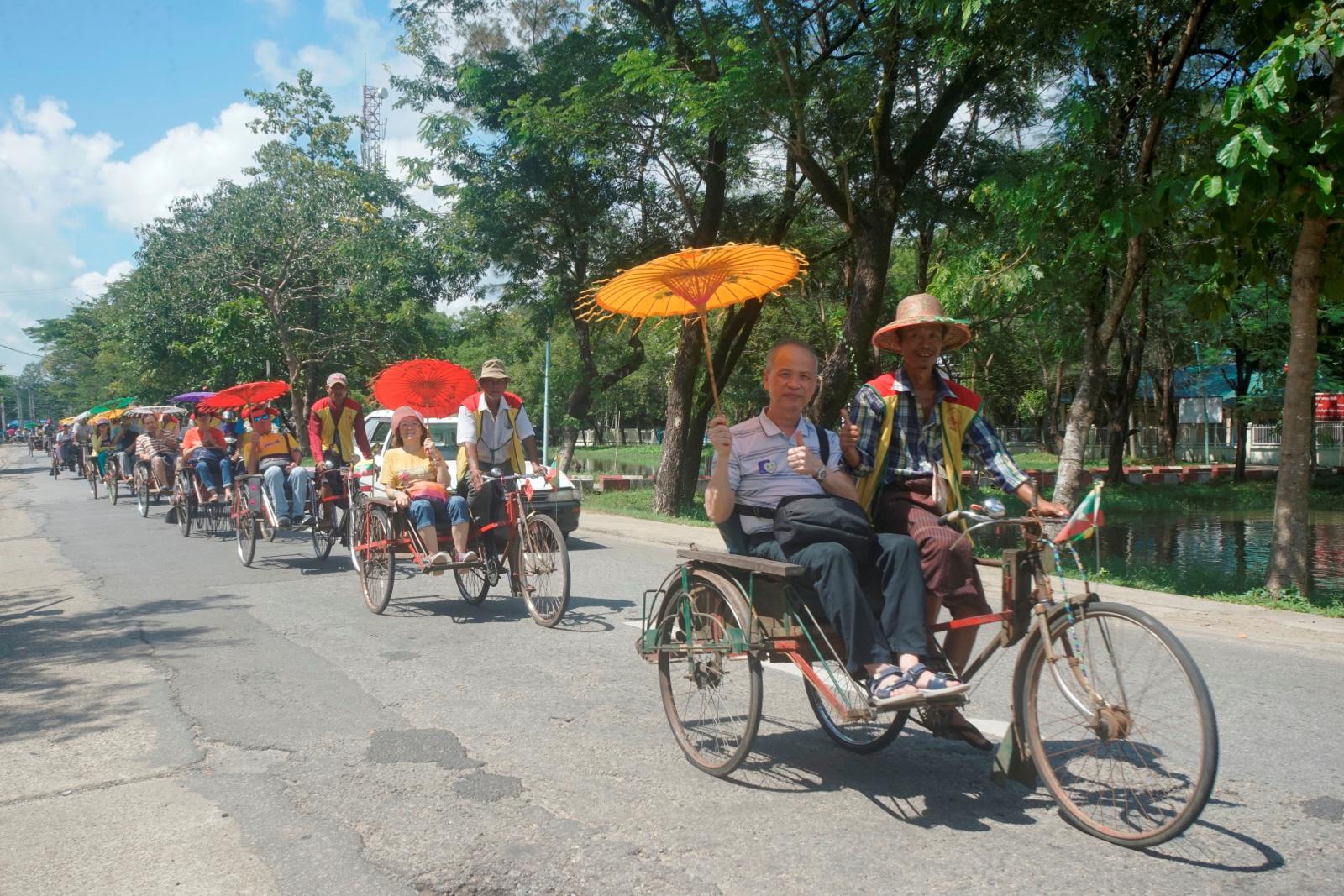 ဒလမြို့နယ်၌ အနှေးယာဉ် ဆိုက်ကား လိုင်စင်များ သက်တမ်းတိုးခြင်း ဆောင်ရွက